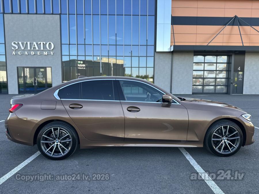 Brown BMW 3 Series 2019 in Tallinn, with an engine capacity of 2.00 L and mileage of 93 thousand km for 34500 €, photo 7 on AUTOMOTO.COM.LV