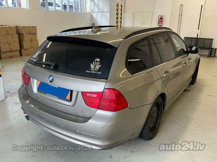 Brūns BMW 3 Series 2011 Kuresāre, ar dzinēja tilpumu 2.00 L un nobraukumu 311 tūkst. km par 5150 €, foto 3 vietnē AUTOMOTO.COM.LV