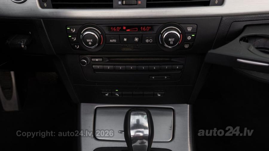 BMW 3 Series 2010 Tartu, ar dzinēja tilpumu 3.00 L un nobraukumu 290 tūkst. km par 8900 €, foto 13 vietnē AUTOMOTO.COM.LV