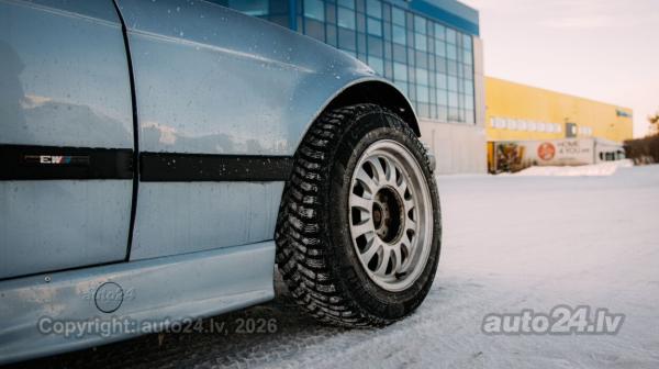 BMW 3 Series 1993 in Tallinn, with an engine capacity of 2.80 L and mileage of 318 thousand km for 22900 €, photo 3 on AUTOMOTO.COM.LV
