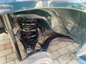 Zaļš BMW 3 Series 1992 Tartu, ar dzinēja tilpumu 1.80 L un nobraukumu 142 tūkst. km par 6999 €, foto 4 vietnē AUTOMOTO.COM.LV