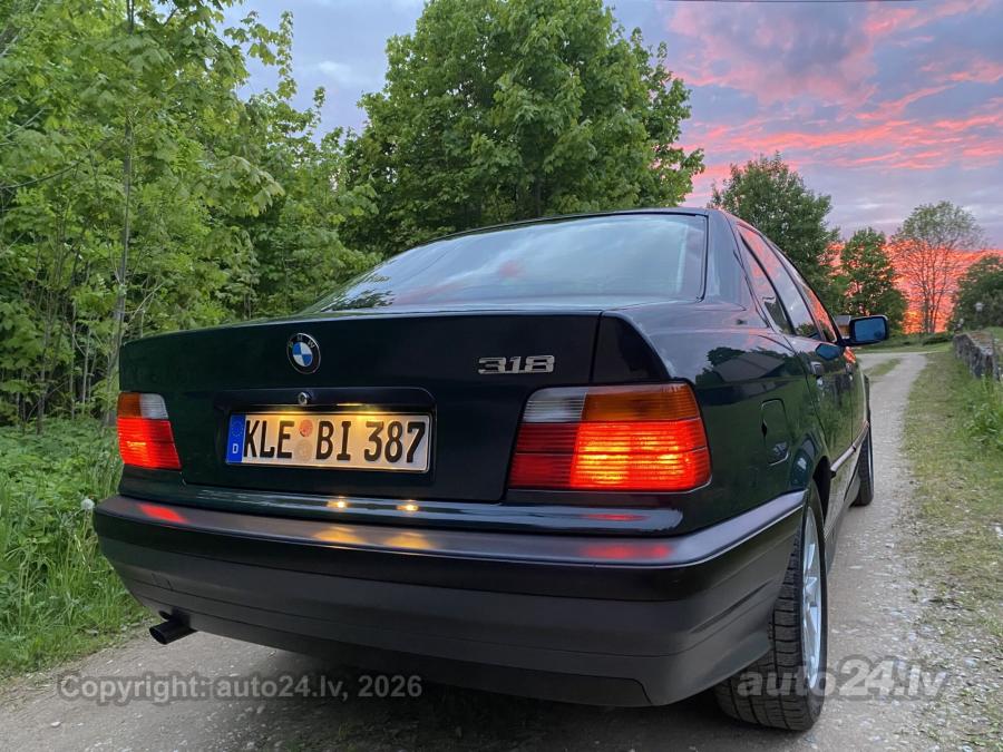 Zaļš BMW 3 Series 1992 Tartu, ar dzinēja tilpumu 1.80 L un nobraukumu 142 tūkst. km par 6999 €, foto 18 vietnē AUTOMOTO.COM.LV