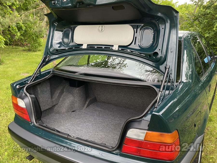 Zaļš BMW 3 Series 1992 Tartu, ar dzinēja tilpumu 1.80 L un nobraukumu 142 tūkst. km par 6999 €, foto 24 vietnē AUTOMOTO.COM.LV
