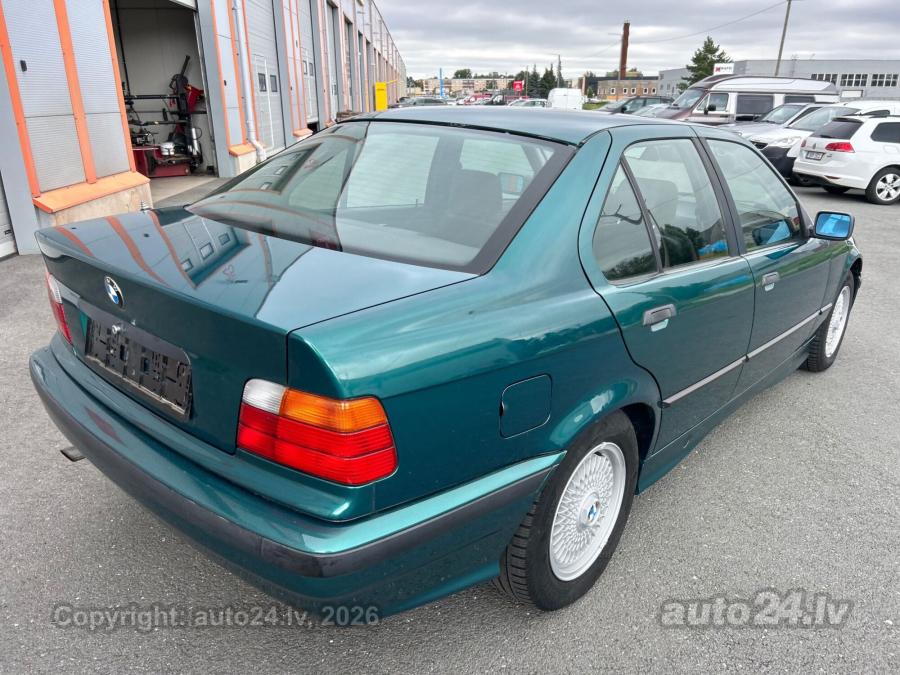 Zaļš BMW 3 Series 1992 Tartu, ar dzinēja tilpumu 1.60 L un nobraukumu 215 tūkst. km par 2200 €, foto 6 vietnē AUTOMOTO.COM.LV