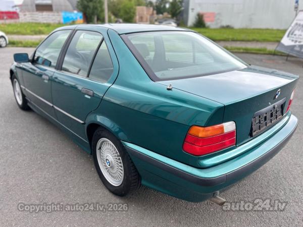 Green BMW 3 Series 1992 in Tartu, with an engine capacity of 1.60 L and mileage of 215 thousand km for 2200 €, photo 6 on AUTOMOTO.COM.LV