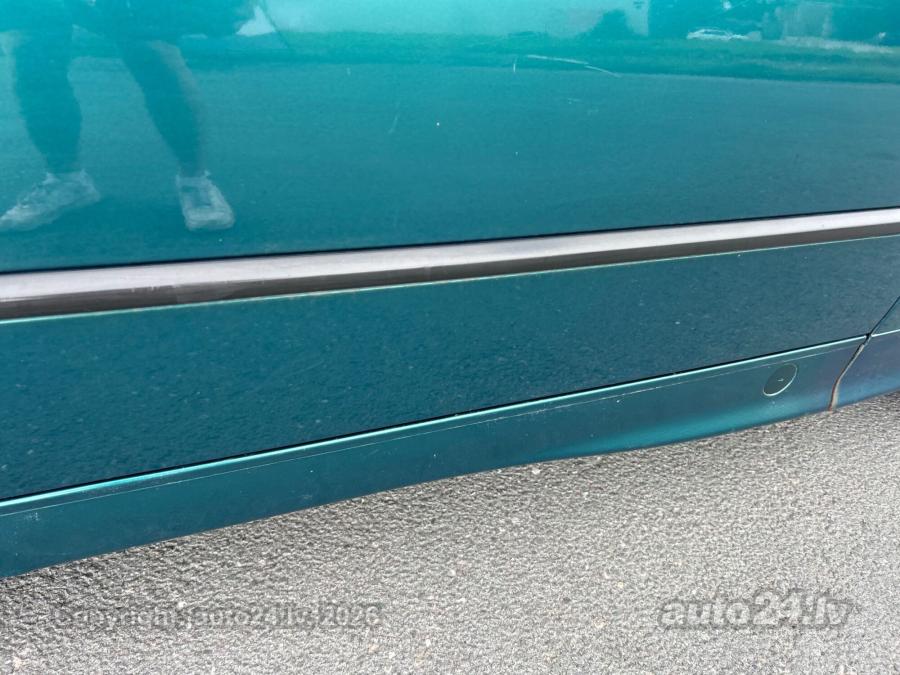 Zaļš BMW 3 Series 1992 Tartu, ar dzinēja tilpumu 1.60 L un nobraukumu 215 tūkst. km par 2200 €, foto 12 vietnē AUTOMOTO.COM.LV