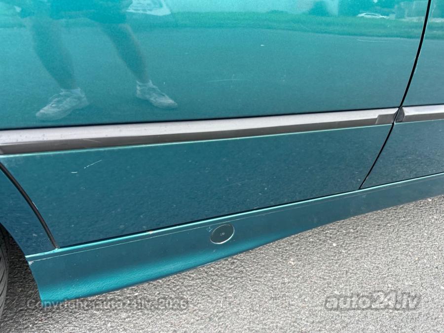 Zaļš BMW 3 Series 1992 Tartu, ar dzinēja tilpumu 1.60 L un nobraukumu 215 tūkst. km par 2200 €, foto 13 vietnē AUTOMOTO.COM.LV