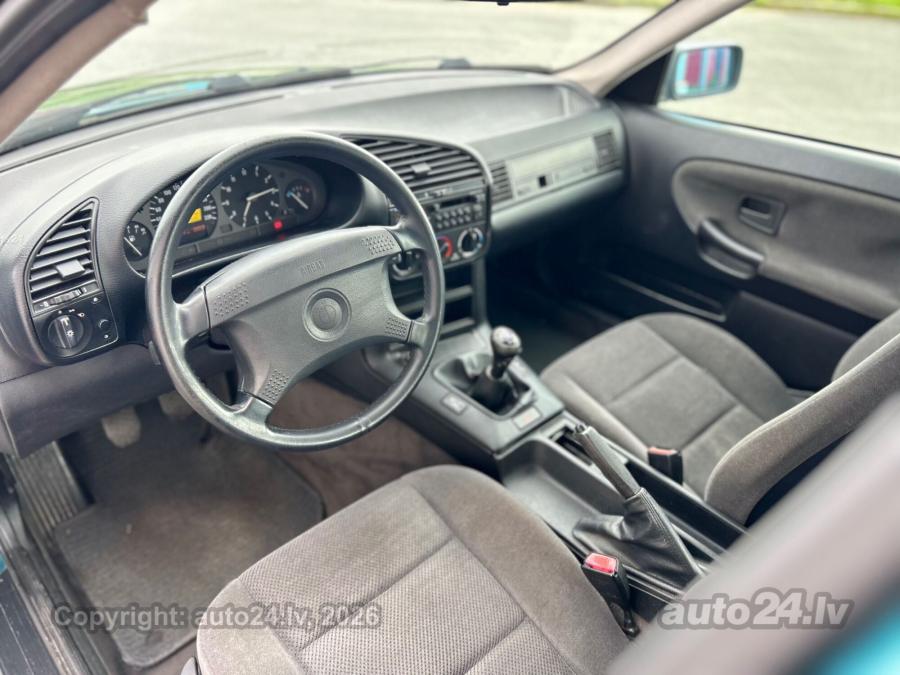 Zaļš BMW 3 Series 1992 Tartu, ar dzinēja tilpumu 1.60 L un nobraukumu 215 tūkst. km par 2200 €, foto 17 vietnē AUTOMOTO.COM.LV