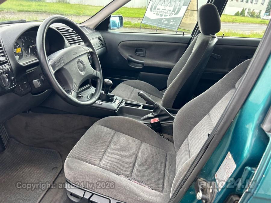 Zaļš BMW 3 Series 1992 Tartu, ar dzinēja tilpumu 1.60 L un nobraukumu 215 tūkst. km par 2200 €, foto 18 vietnē AUTOMOTO.COM.LV