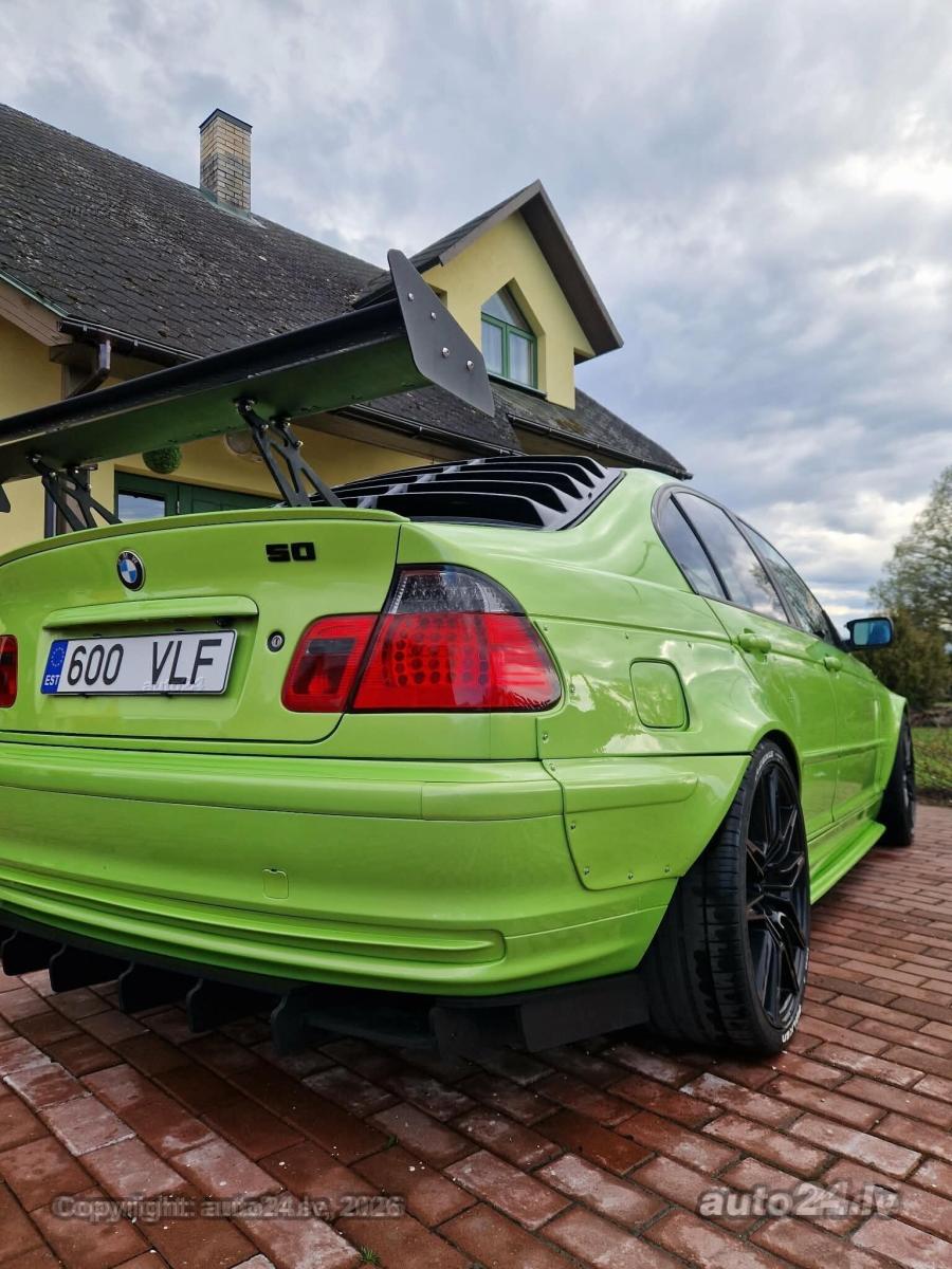Green BMW 3 Series 1999 in Tartu, with an engine capacity of 4.40 L and mileage of 27 thousand km for 11999 €, photo 5 on AUTOMOTO.COM.LV