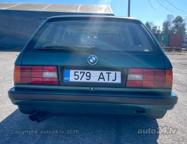 Zaļš BMW 3 Series 1992 Tallina, ar dzinēja tilpumu 2.50 L un nobraukumu 226 tūkst. km par 8000 €, foto 4 vietnē AUTOMOTO.COM.LV