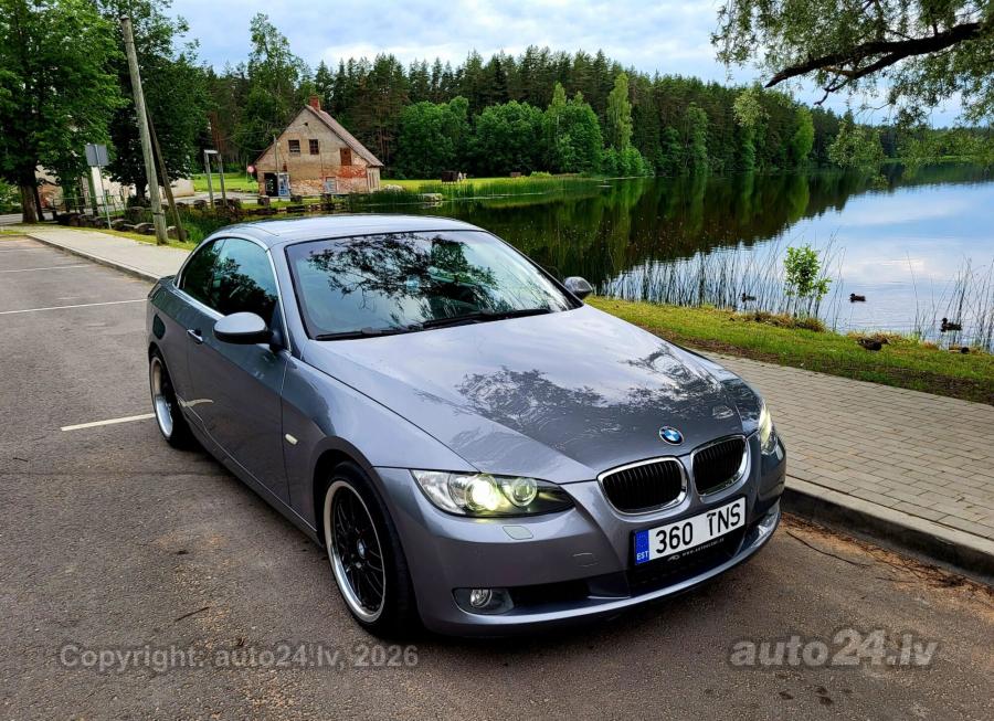 Grey BMW 3 Series 2008 in Tallinn, with an engine capacity of 2.00 L and mileage of 298 thousand km for 10900 €, photo 4 on AUTOMOTO.COM.LV