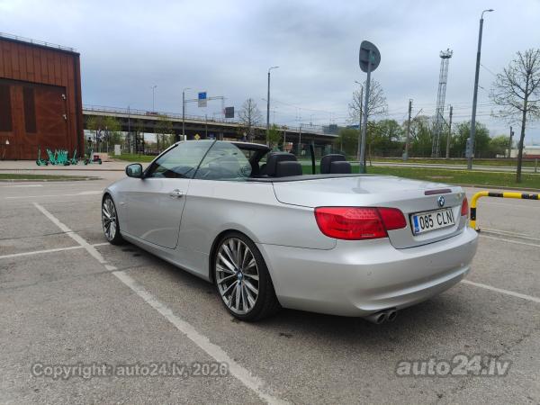 Pelēks BMW 3 Series 2012 Tallina, ar dzinēja tilpumu 3.00 L un nobraukumu 260 tūkst. km par 10900 €, foto 3 vietnē AUTOMOTO.COM.LV