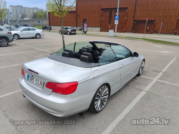 Pelēks BMW 3 Series 2012 Tallina, ar dzinēja tilpumu 3.00 L un nobraukumu 260 tūkst. km par 10900 €, foto 4 vietnē AUTOMOTO.COM.LV