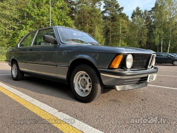 Grey BMW 3 Series 1982 in Tallinn, with an engine capacity of 1.80 L and mileage of 127 thousand km for 5500 €, photo 1 on AUTOMOTO.COM.LV