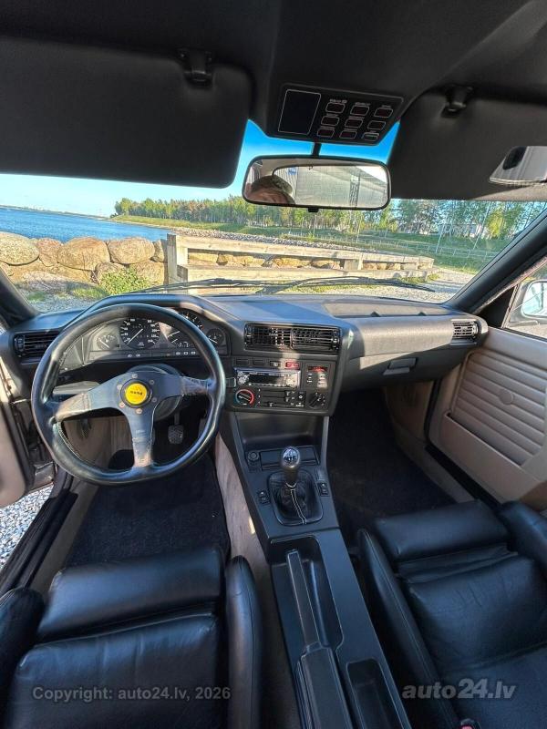 Grey BMW 3 Series 1988 in Tallinn, with an engine capacity of 2.50 L and mileage of 0 thousand km for 14500 €, photo 8 on AUTOMOTO.COM.LV