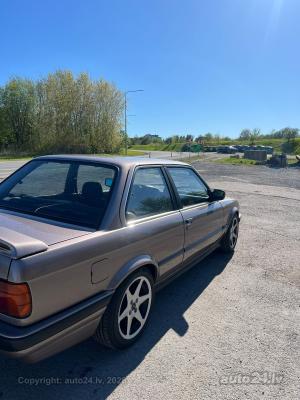 Grey BMW 3 Series 1988 in Tallinn, with an engine capacity of 2.50 L and mileage of 0 thousand km for 14500 €, photo 5 on AUTOMOTO.COM.LV