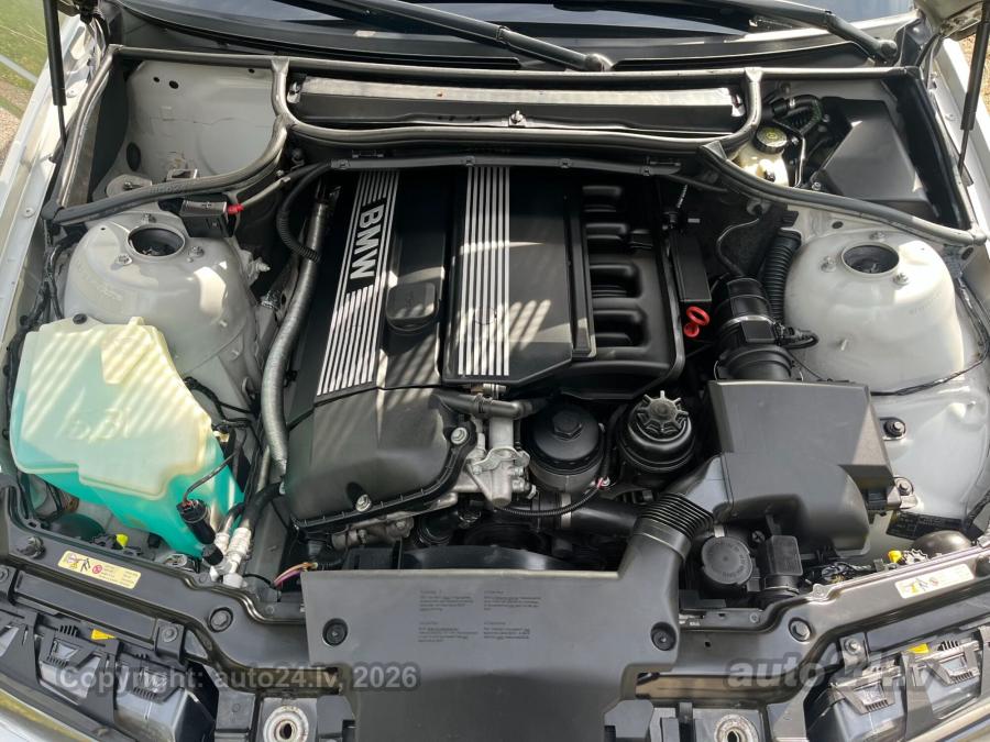 Grey BMW 3 Series 2000 in Tartu, with an engine capacity of 2.50 L and mileage of 231 thousand km for 8500 €, photo 16 on AUTOMOTO.COM.LV