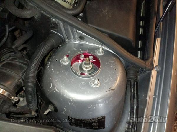 Pelēks BMW 3 Series 2004 Tallina, ar dzinēja tilpumu 2.50 L un nobraukumu 280 tūkst. km par 3900 €, foto 7 vietnē AUTOMOTO.COM.LV