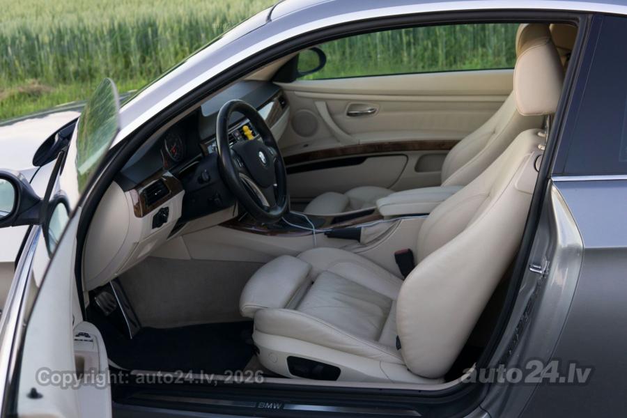 Pelēks BMW 3 Series 2006 Tallina, ar dzinēja tilpumu 2.50 L un nobraukumu 247 tūkst. km par 6950 €, foto 17 vietnē AUTOMOTO.COM.LV