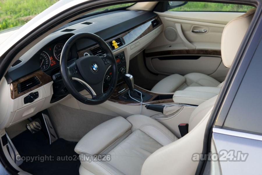 Pelēks BMW 3 Series 2006 Tallina, ar dzinēja tilpumu 2.50 L un nobraukumu 247 tūkst. km par 6950 €, foto 19 vietnē AUTOMOTO.COM.LV