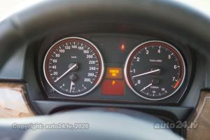 Pelēks BMW 3 Series 2006 Tallina, ar dzinēja tilpumu 2.50 L un nobraukumu 247 tūkst. km par 6950 €, foto 25 vietnē AUTOMOTO.COM.LV
