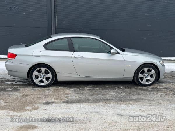 Pelēks BMW 3 Series 2007 Tallina, ar dzinēja tilpumu 2.00 L un nobraukumu 143 tūkst. km par 5490 €, foto 10 vietnē AUTOMOTO.COM.LV