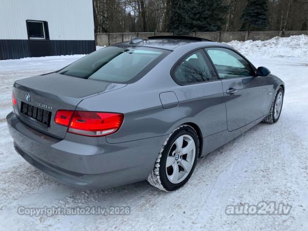 Pelēks BMW 3 Series 2007 Tartu, ar dzinēja tilpumu 3.00 L un nobraukumu 240 tūkst. km par 7950 €, foto 4 vietnē AUTOMOTO.COM.LV