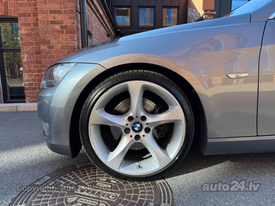 Pelēks BMW 3 Series 2007 Tallina, ar dzinēja tilpumu 2.50 L un nobraukumu 266 tūkst. km par 7200 €, foto 6 vietnē AUTOMOTO.COM.LV