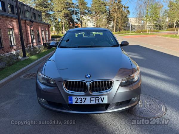Grey BMW 3 Series 2007 in Tallinn, with an engine capacity of 2.50 L and mileage of 266 thousand km for 7200 €, photo 8 on AUTOMOTO.COM.LV