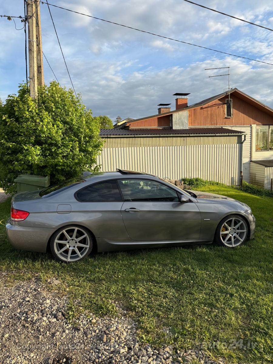 Grey BMW 3 Series 2008 in Tallinn, with an engine capacity of 2.00 L and mileage of 286 thousand km for 7000 €, photo 4 on AUTOMOTO.COM.LV