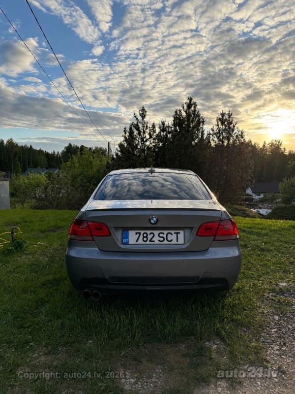 Pelēks BMW 3 Series 2008 Tallina, ar dzinēja tilpumu 2.00 L un nobraukumu 286 tūkst. km par 7000 €, foto 4 vietnē AUTOMOTO.COM.LV