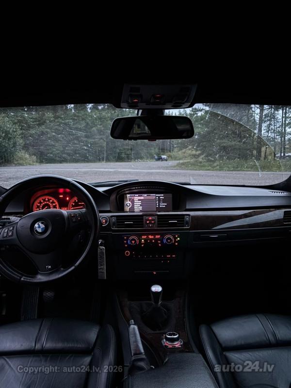 Pelēks BMW 3 Series 2009 Keila, ar dzinēja tilpumu 3.00 L un nobraukumu 201 tūkst. km par 12350 €, foto 5 vietnē AUTOMOTO.COM.LV