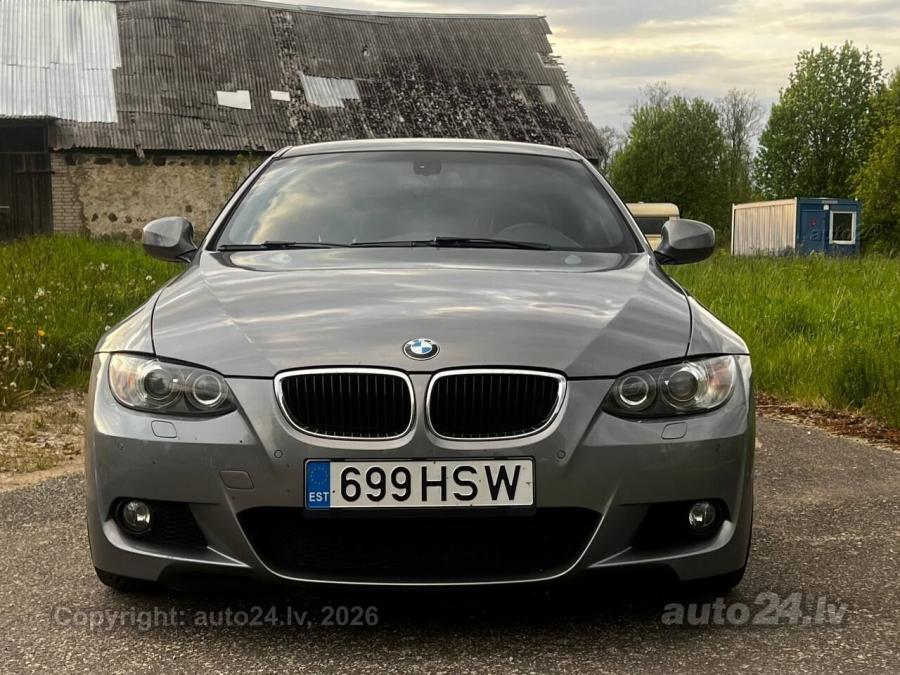 Pelēks BMW 3 Series 2010 Tallina, ar dzinēja tilpumu 2.00 L un nobraukumu 168 tūkst. km par 9800 €, foto 3 vietnē AUTOMOTO.COM.LV