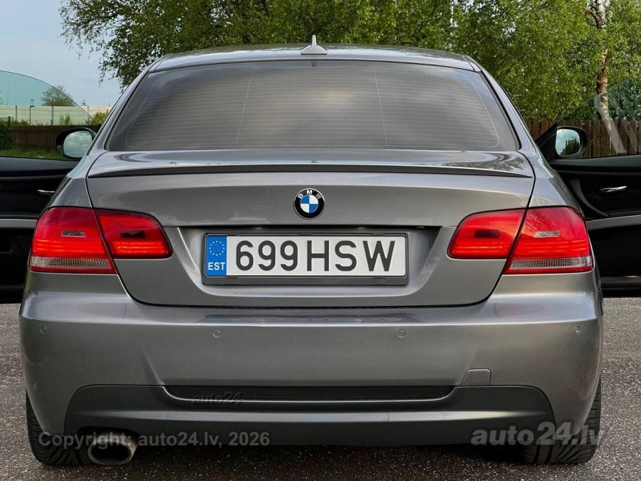 Pelēks BMW 3 Series 2010 Tallina, ar dzinēja tilpumu 2.00 L un nobraukumu 168 tūkst. km par 9800 €, foto 8 vietnē AUTOMOTO.COM.LV