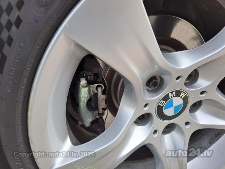 Grey BMW 3 Series 2010 in Tallinn, with an engine capacity of 3.00 L and mileage of 192 thousand km for 9500 €, photo 18 on AUTOMOTO.COM.LV