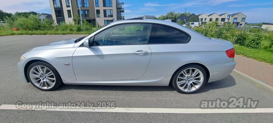 Pelēks BMW 3 Series 2010 Tallina, ar dzinēja tilpumu 2.00 L un nobraukumu 324 tūkst. km par 7000 €, foto 1 vietnē AUTOMOTO.COM.LV