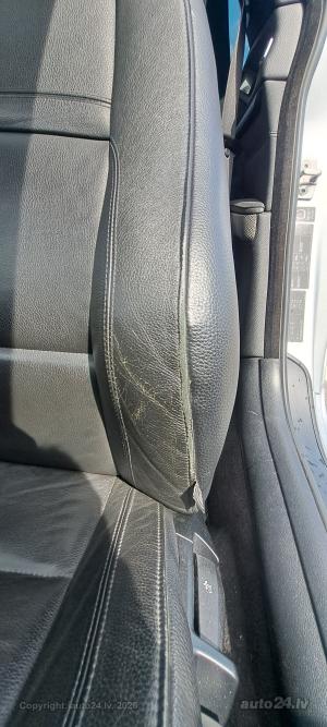 Pelēks BMW 3 Series 2010 Tallina, ar dzinēja tilpumu 2.00 L un nobraukumu 324 tūkst. km par 7000 €, foto 15 vietnē AUTOMOTO.COM.LV