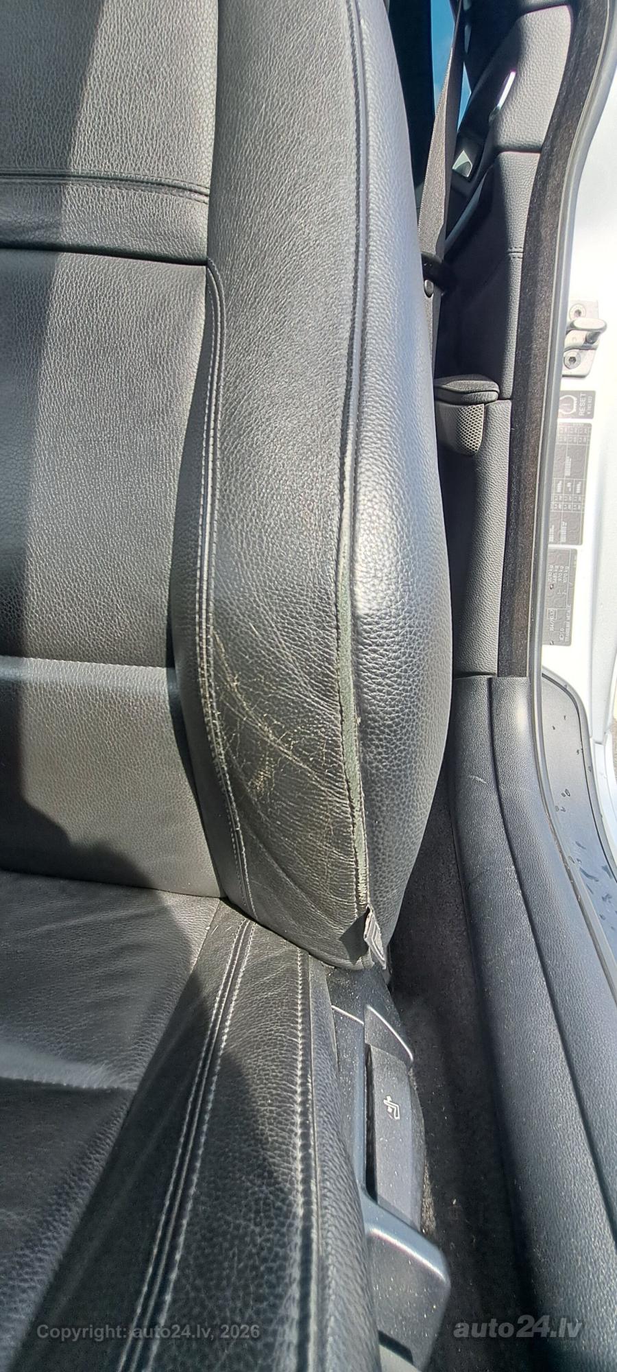 Pelēks BMW 3 Series 2010 Tallina, ar dzinēja tilpumu 2.00 L un nobraukumu 324 tūkst. km par 7000 €, foto 15 vietnē AUTOMOTO.COM.LV
