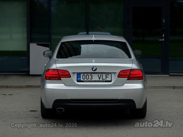 Pelēks BMW 3 Series 2010 Tallina, ar dzinēja tilpumu 2.00 L un nobraukumu 324 tūkst. km par 9500 €, foto 9 vietnē AUTOMOTO.COM.LV