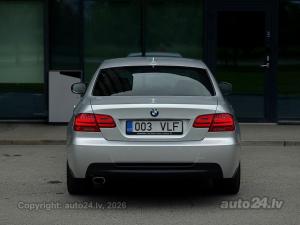 Pelēks BMW 3 Series 2010 Tallina, ar dzinēja tilpumu 2.00 L un nobraukumu 324 tūkst. km par 9500 €, foto 10 vietnē AUTOMOTO.COM.LV
