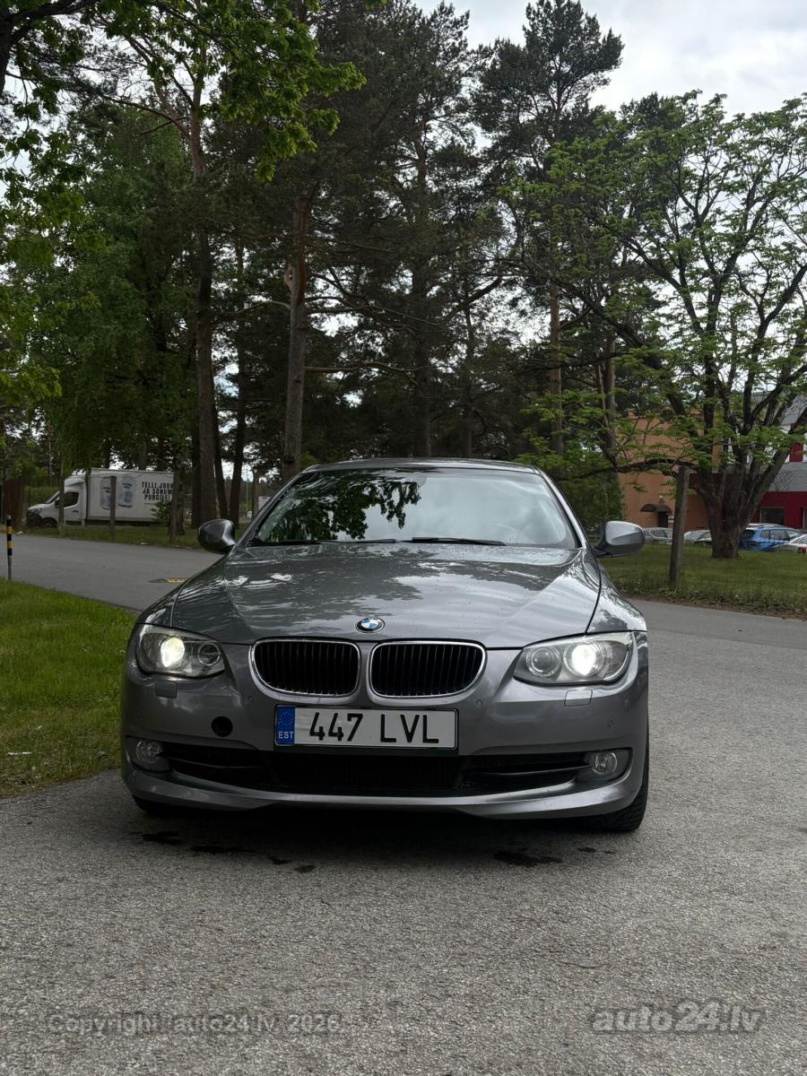 Pelēks BMW 3 Series 2011 Tallina, ar dzinēja tilpumu 2.00 L un nobraukumu 321 tūkst. km par 6700 €, foto 3 vietnē AUTOMOTO.COM.LV