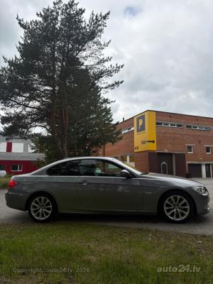 Pelēks BMW 3 Series 2011 Tallina, ar dzinēja tilpumu 2.00 L un nobraukumu 321 tūkst. km par 6700 €, foto 6 vietnē AUTOMOTO.COM.LV