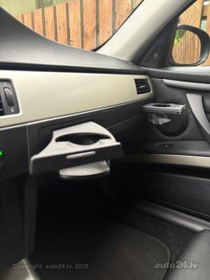 Pelēks BMW 3 Series 2011 Tallina, ar dzinēja tilpumu 2.00 L un nobraukumu 321 tūkst. km par 6700 €, foto 13 vietnē AUTOMOTO.COM.LV