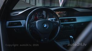 Pelēks BMW 3 Series 2011 Tallina, ar dzinēja tilpumu 3.00 L un nobraukumu 240 tūkst. km par 13500 €, foto 18 vietnē AUTOMOTO.COM.LV