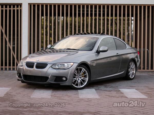 Grey BMW 3 Series 2012 in Tallinn, with an engine capacity of 3.00 L and mileage of 294 thousand km for 8999 €, photo 4 on AUTOMOTO.COM.LV