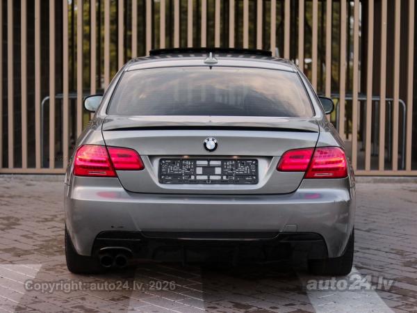 Grey BMW 3 Series 2012 in Tallinn, with an engine capacity of 3.00 L and mileage of 294 thousand km for 8999 €, photo 7 on AUTOMOTO.COM.LV