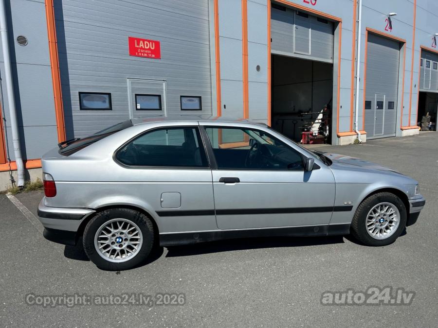 Grey BMW 3 Series 1998 in Tartu, with an engine capacity of 1.60 L and mileage of 197 thousand km for 1800 €, photo 5 on AUTOMOTO.COM.LV
