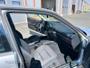 Grey BMW 3 Series 1998 in Tartu, with an engine capacity of 1.60 L and mileage of 197 thousand km for 1800 €, photo 15 on AUTOMOTO.COM.LV
