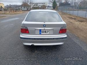 Pelēks BMW 3 Series 2000 Veru, ar dzinēja tilpumu 1.90 L un nobraukumu 261 tūkst. km par 2500 €, foto 5 vietnē AUTOMOTO.COM.LV
